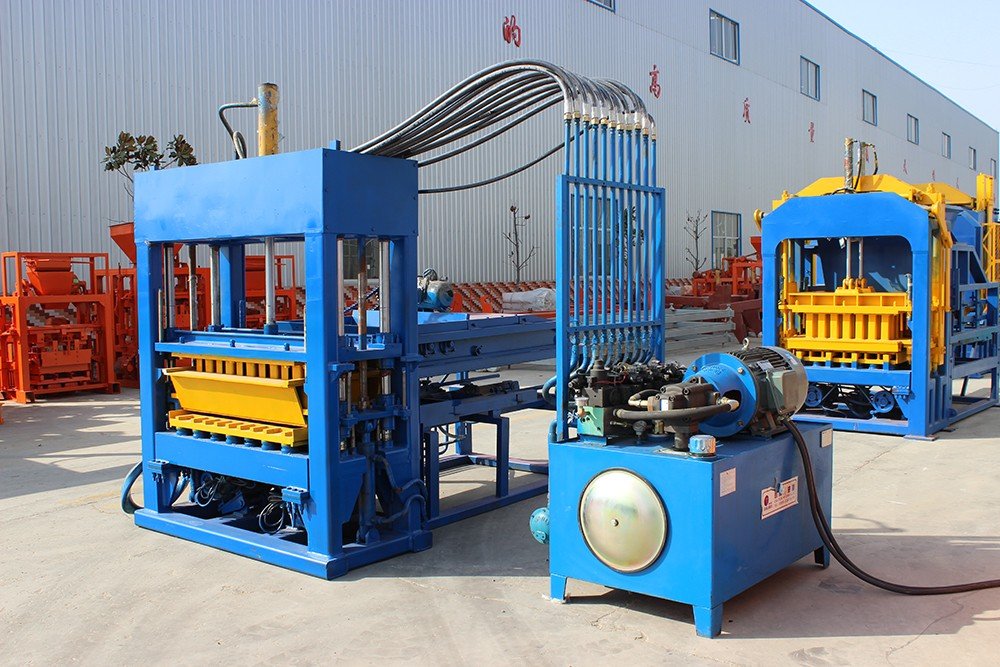 QT5-15 Fully-Automatic Concrete Brick Making Machine - Professional ...